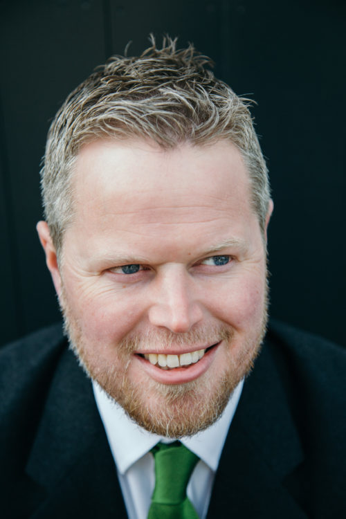 About Jonathan - Jonathan Lea Network